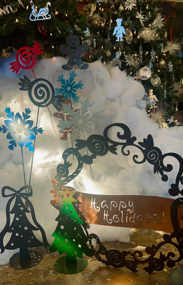 Frosty Snowflake Pole - Garden Deva