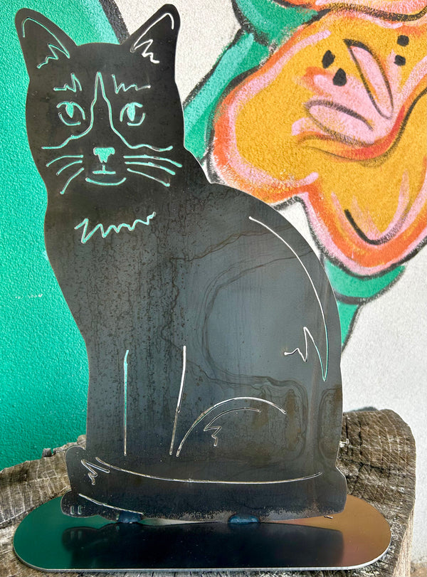 Snowshoe Cat - Garden Deva