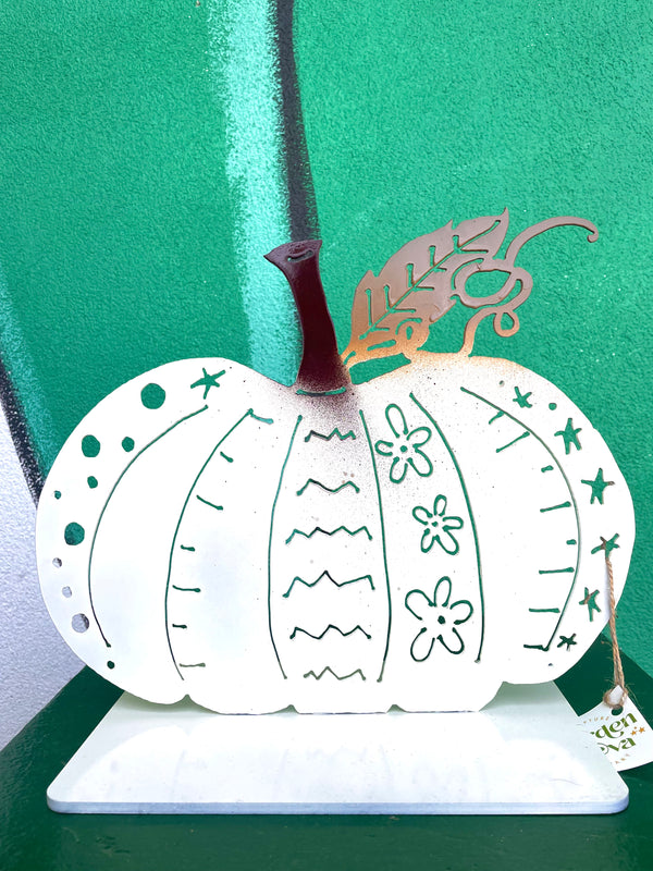 Porch Pumpkins - Garden Deva