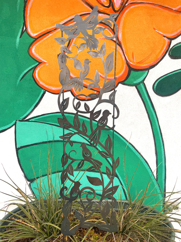 Bird & Vine Trellis - Garden Deva